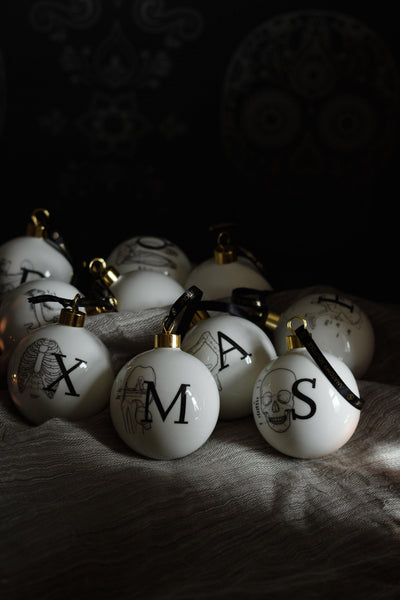 AB_Bauble_6_s_grande.jpg?v=1617440677